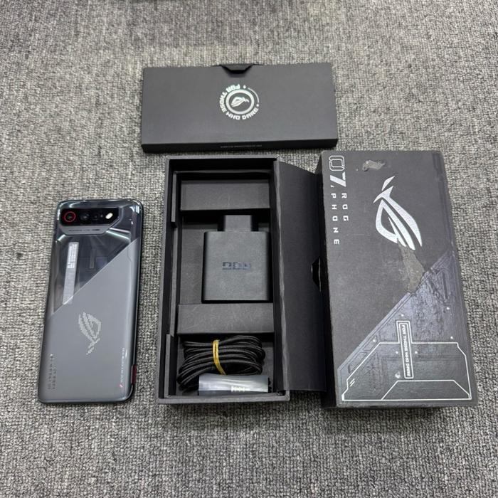 Jual ASUS ROG PHONE 7 8/256 RESMI - Jakarta Pusat - DISON CELL | Tokopedia