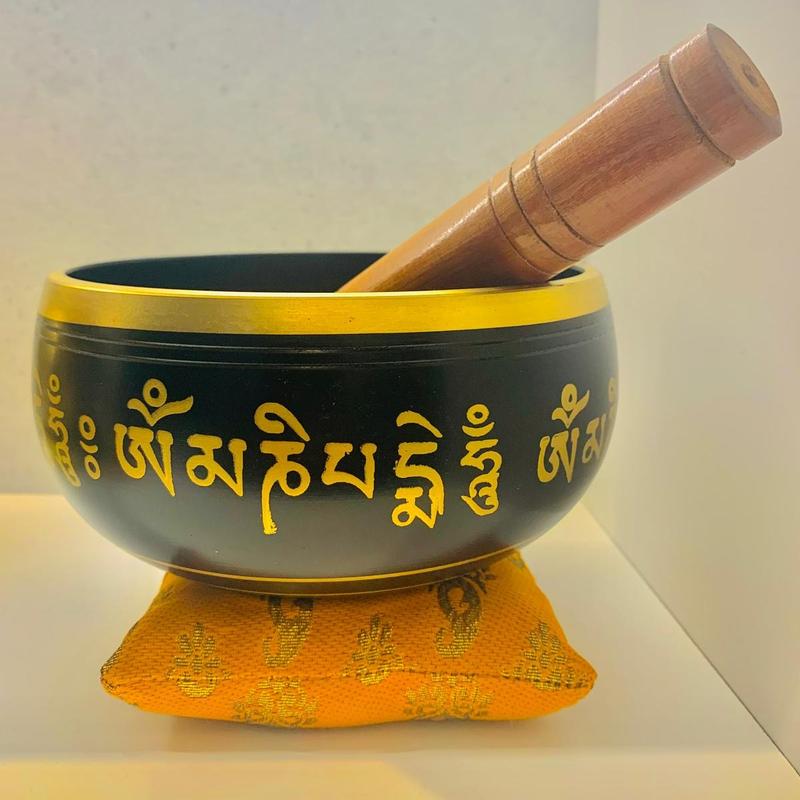 OHM MANI PADME HUM SINGING BOWL 15CM (BLACK) - TikTok Shop Singapore