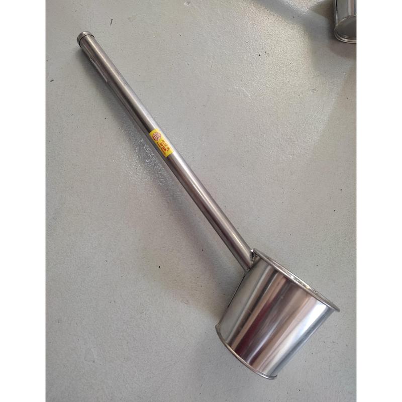 NEW Long Handle Cup Size Hot Water Laddle / Pencedok Air Panas - TikTok ...