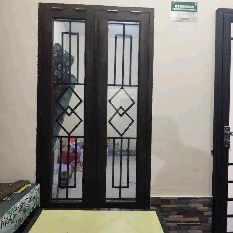 Tralis jendela, pengaman jendela besi - Shop | Tokopedia