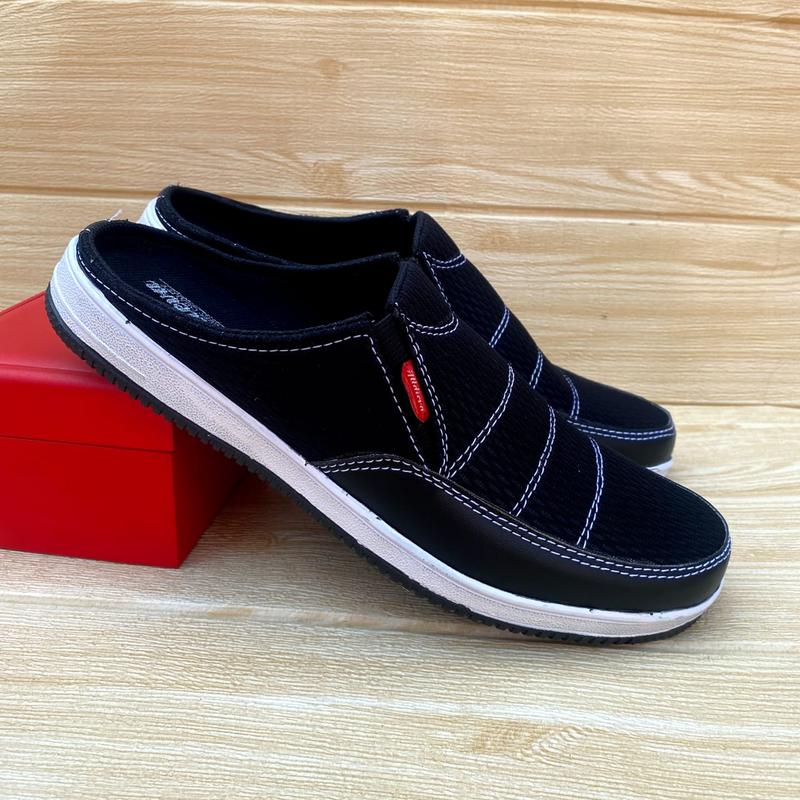 SEPATU SENDAL BUSTONG SLIP ON PREMIUM / SEPATU SLOP PRIA - Shop | Tokopedia