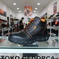 Promo safety boots terbaru Gedorca Jaguar Sepatu Safety Ujung Besi ...
