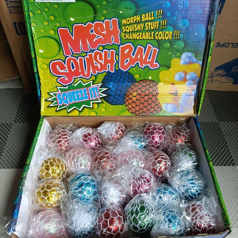 [5 pcs] Mainan MESH SQUISH BALL stress ball gliter bola anggur pencet ...