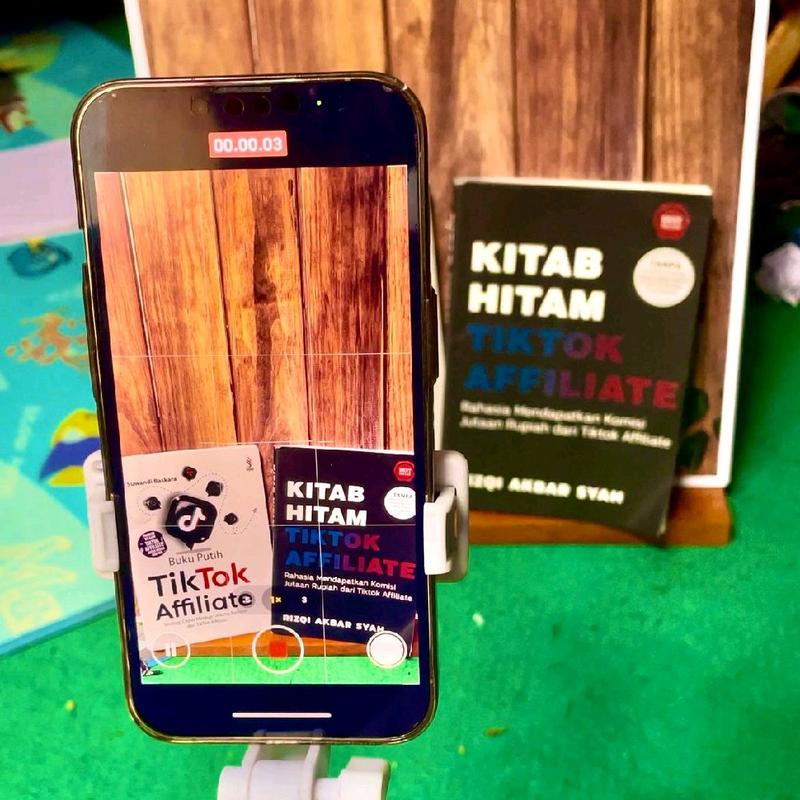 Background untuk Konten Video Affiliate dengan Target 1 Produk Bisa 20 ...