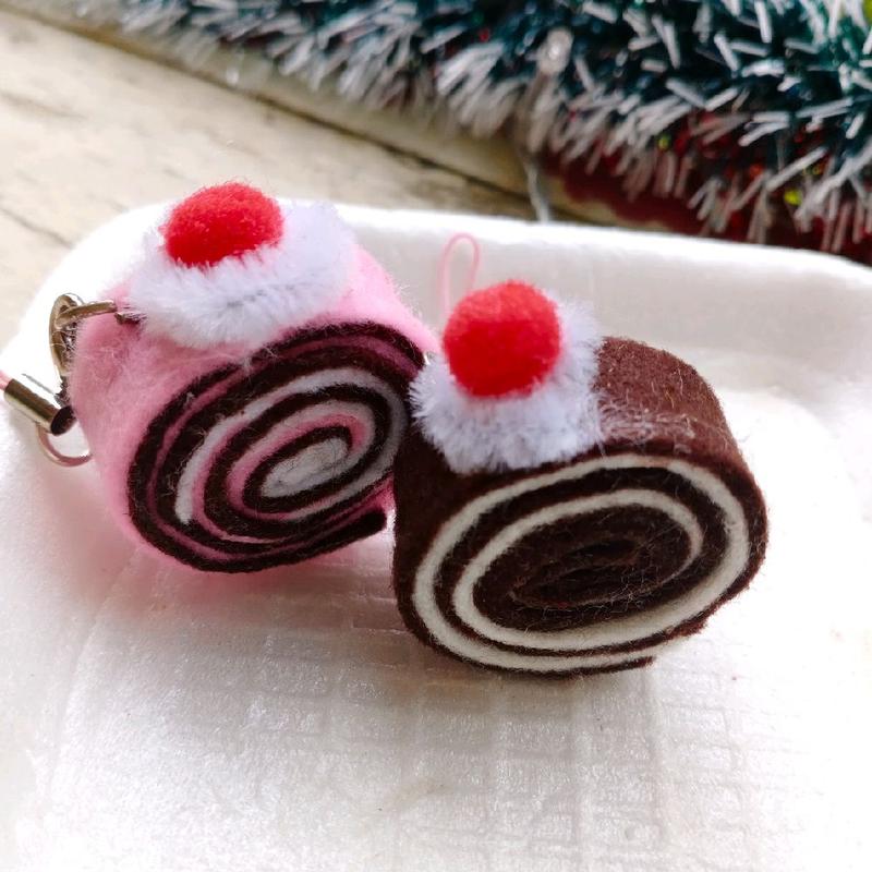 Gantungan HP , Hiasan Tas , Bisa dicustom jd gant HP atau Tas , harga ...