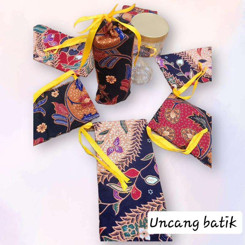 UNCANG BATIK POUCH TRADISIONAL MAKEUP BAG KLASIK SAIZ BALANG COOKIES ...