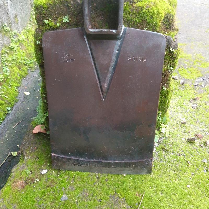 cangkul terek dari bahan baja super asli - Shop | Tokopedia