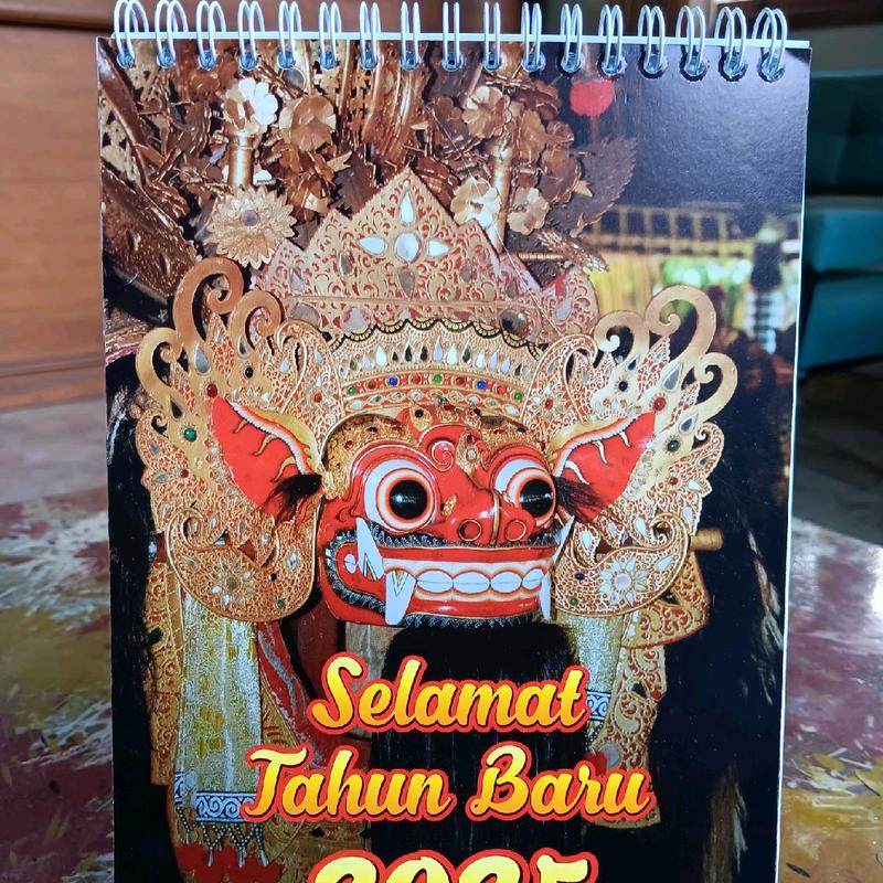 kalender meja 2025 saka Bali Nasional Kantor - Shop | Tokopedia