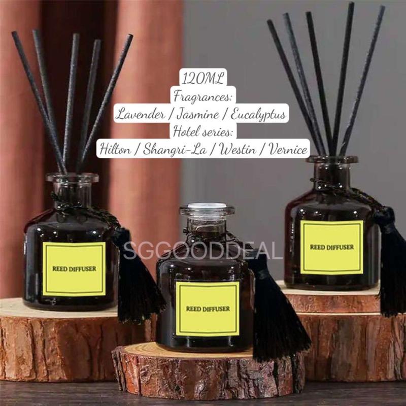 Reed Diffuser Air Refresher with flower and rattan stick - Refreshing ...