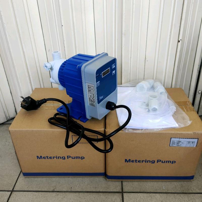 DOSING PUMP 6LPH POMPA KIMIA 6 LPH CHEMICAL PUMP LYSON VT06005 220VOLT ...