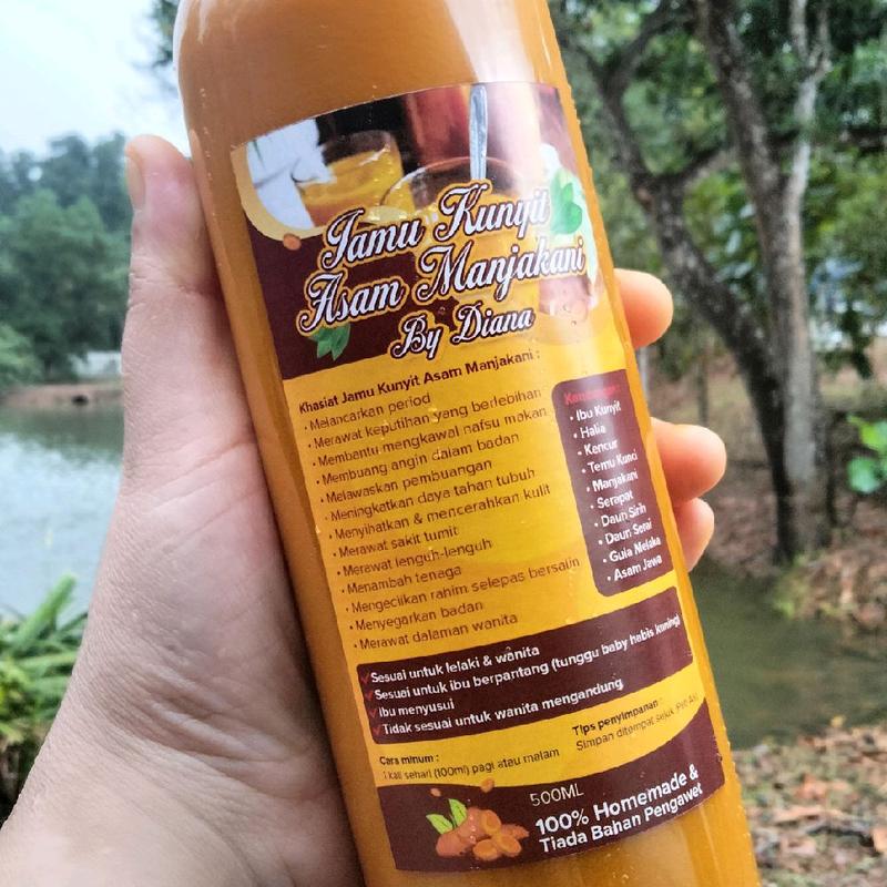 Minuman Tradisional Jus Jamu Kunyit Asam Manjakani - Rasa Segar ...
