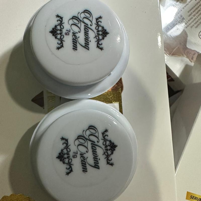 Ekora Beauty Krim Glowing 2 PS untuk Kulit Wajah Kering dan Pecah-Pecah ...