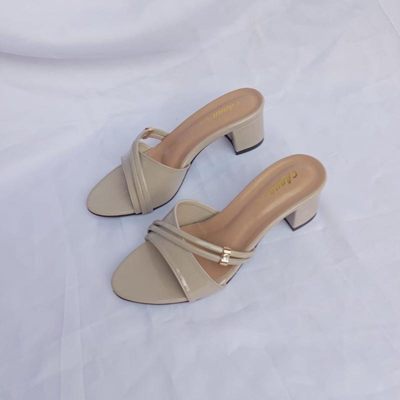 Sendal Hak Tahu Tinggi 5 cm Model Kekinian Wanita Anua Shoes - Shop ...