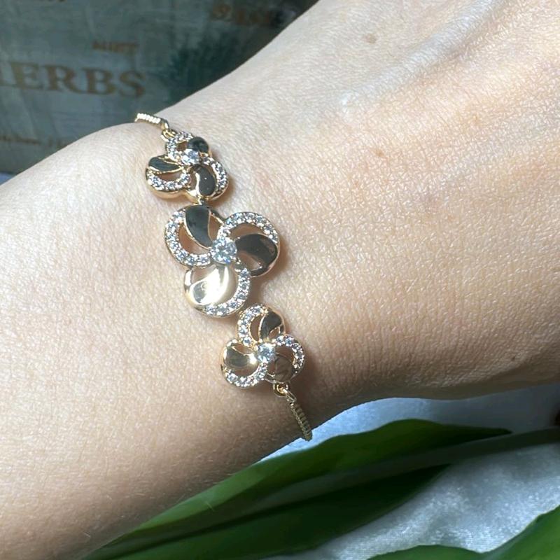 Gelang serut rantai itali bunga & rantai itali - Shop | Tokopedia