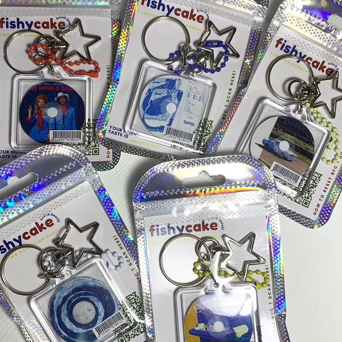 Jual Spotify NFC Keychain Mini Cd Keychain / Gantungan Kunci Spotify ...