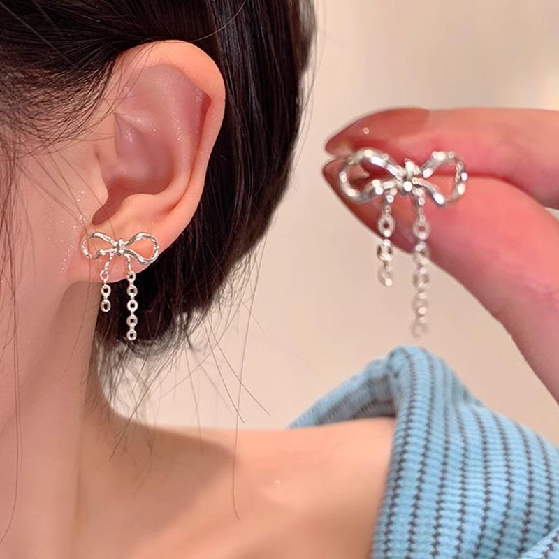 Anting-anting Stud Rumbai Ikatan bentuk rama-rama, Fesyen Korea ...