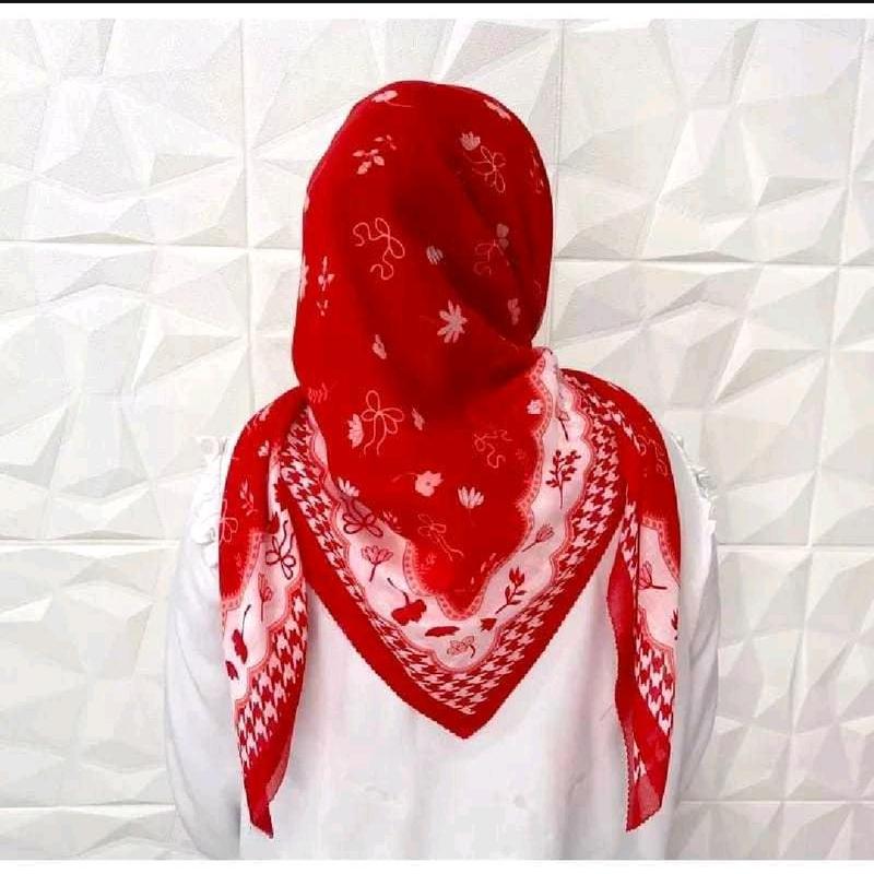 Hijab segi empat voal motif merah putih bunga/ rekomendasi hijab - Shop ...