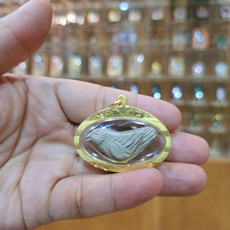 LERSI SANGSUREE WAIKRU SALIKA PENDANT - TikTok Shop Singapore