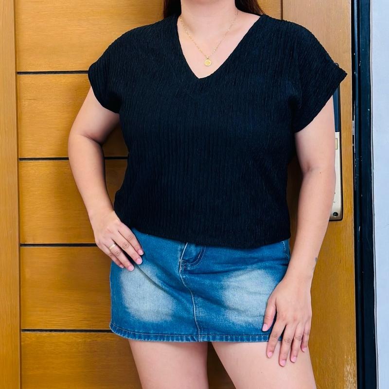 Ellise V-Neck Semi Crop Top Can Fit Medium -2XL Frame Womenswear ...