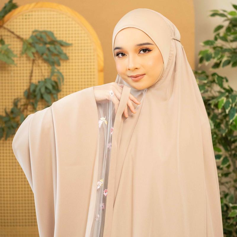 Telekung Daisy Bahan Poly Chiffon Lembut & Selesa Dengan Renda - TikTok ...