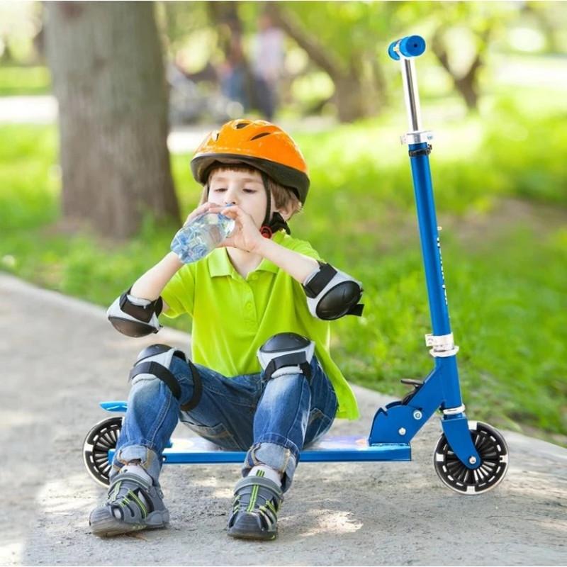 Adjustable Kick Scooter for Kids with LED Light-up Wheel - Aluminum ...