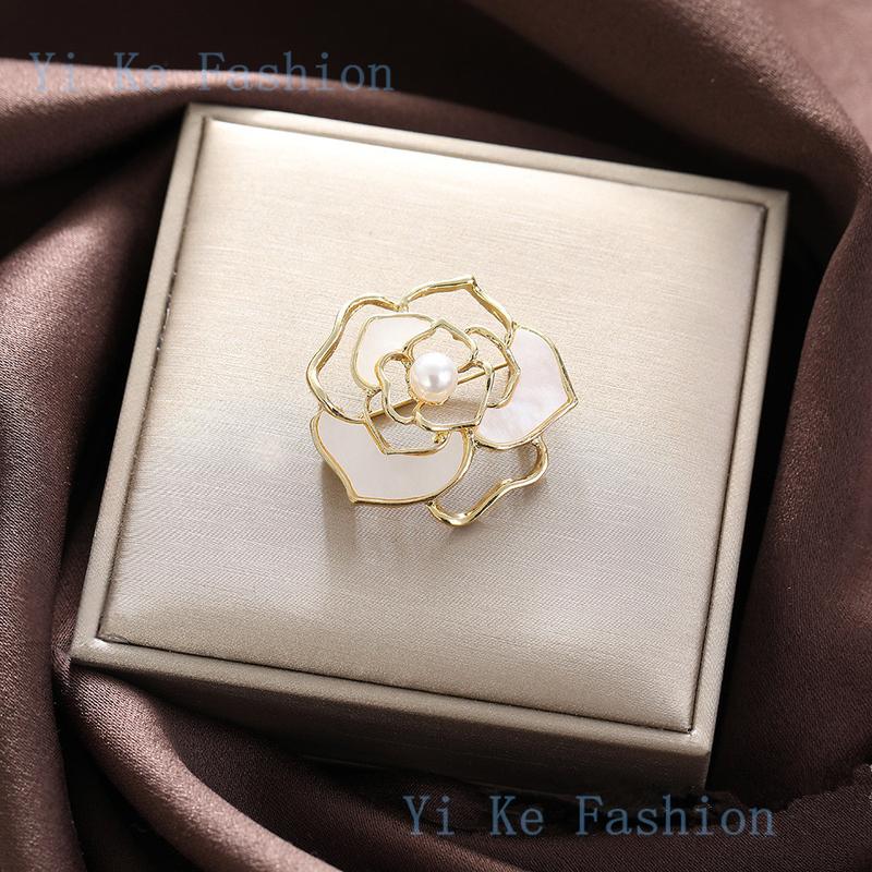 Kerongsang Bunga, Fesyen, untuk Tudung Muslimah, dengan Cincin - TikTok ...