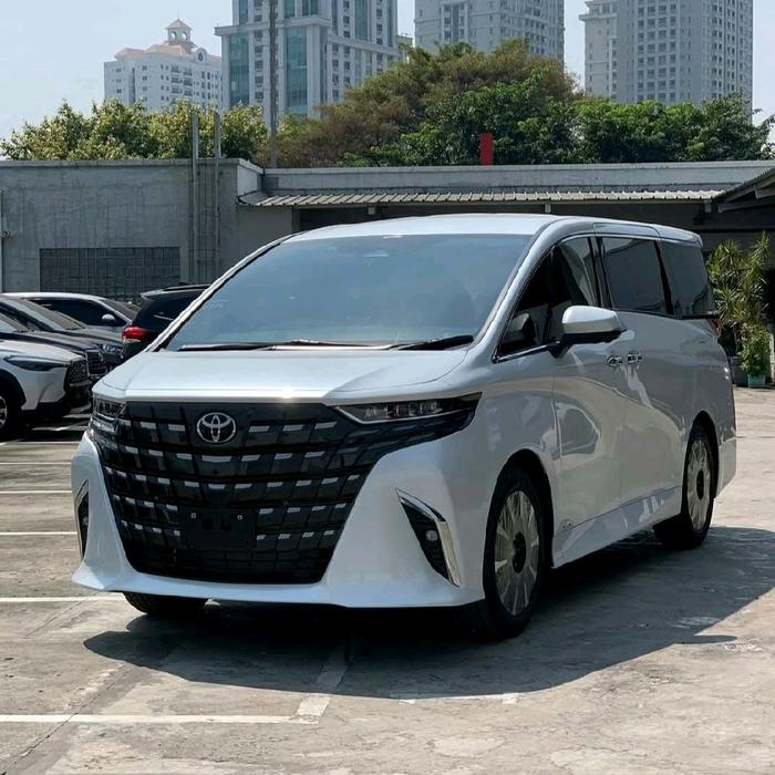 Jual Toyota Alphard Hybrid Putih Mutiara - MPV Mewah dengan Fitur-fitur ...