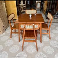 Jual Set meja makan kayu jati Kursi makan rotan cafe jati Meja makan ...