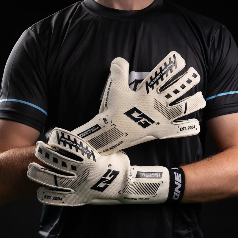 One OG1 Heritage (Football Goalkeeper Gloves) - TikTok Shop Malaysia