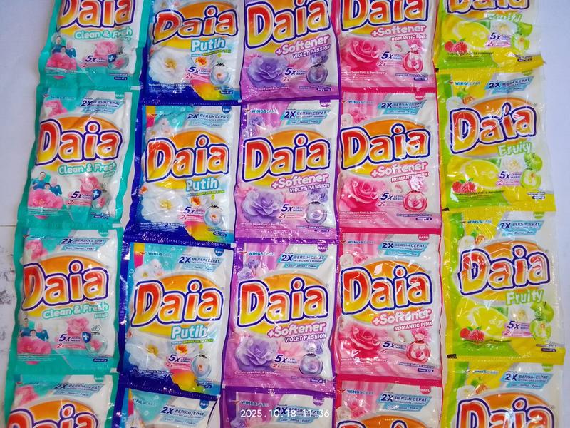 Daia Detergen Bubuk + Softener 1 Renteng isi 6 sachet - Shop | Tokopedia