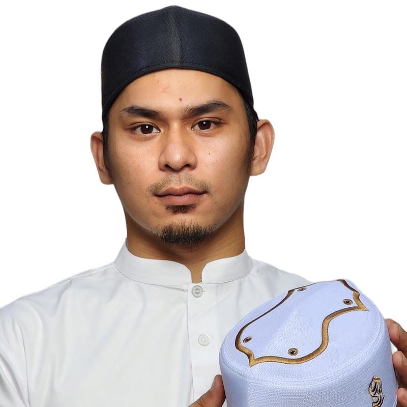 Kopiah Keras Logo Capal Saiz 21 - 23 (Hitam dan Putih) Koko - TikTok ...