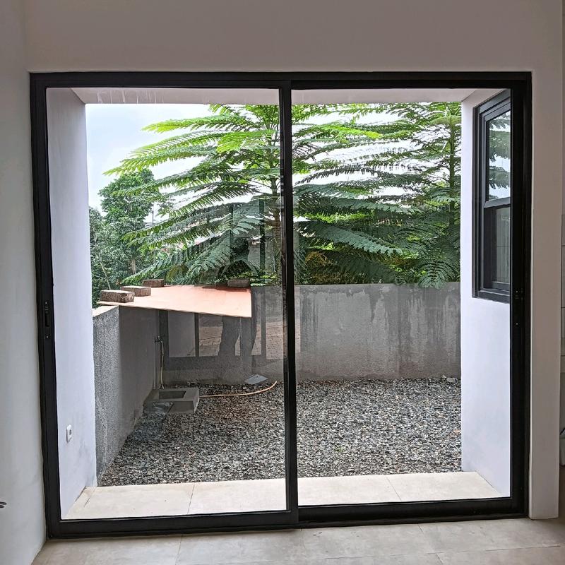 pintu sliding aluminium + kaca 5mm dua daun rel atas tambah rel bawah ...