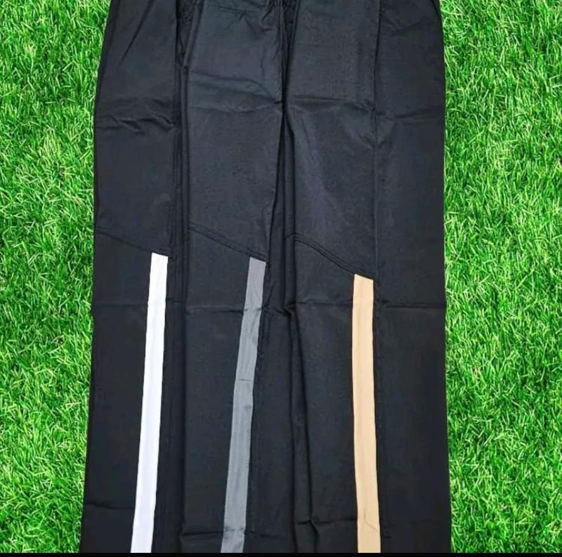 SELUAR Tracksuit Kain licing Polystore for Unisex lalaki dan - TikTok Shop Malaysia