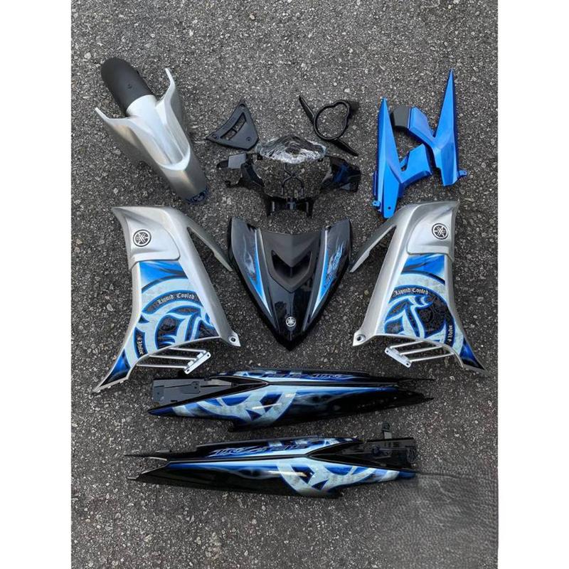 YAMAHA LC LC135 V2 V6 BATIK SILVER HITAM- COVERSET BODYSET SIAP ...