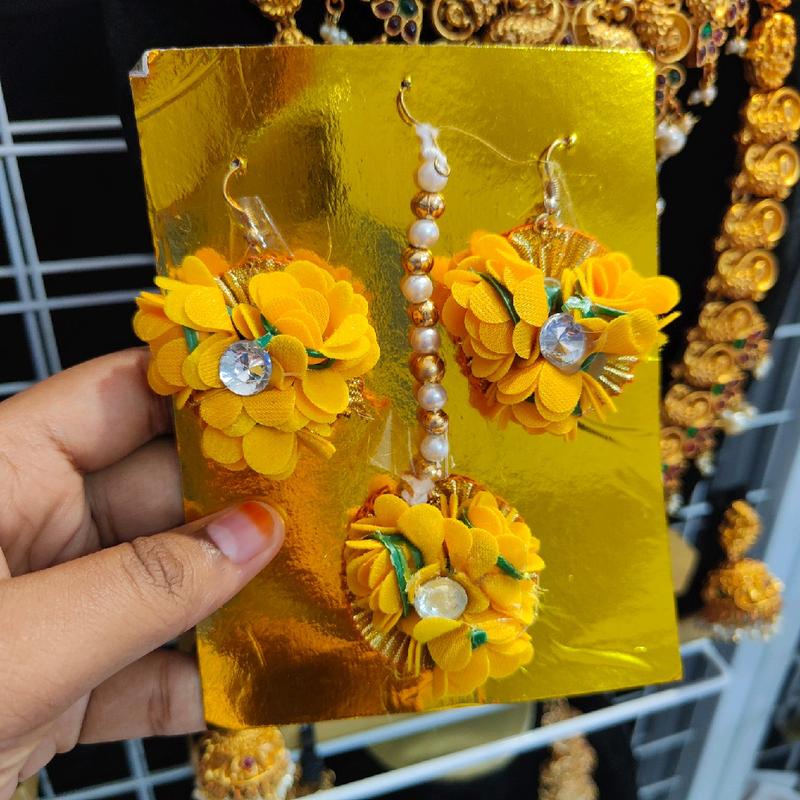 Brides maid Haldi tikka earrings - TikTok Shop Malaysia