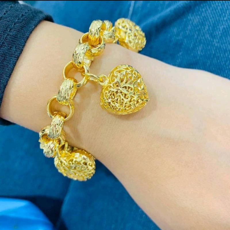 Gelang Tangan Candy Gantung Love Cop 916 Emas Korea - TikTok Shop Malaysia