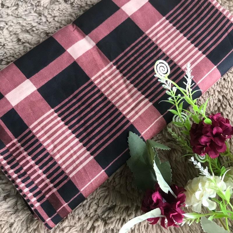 KAIN PELEKAT bATIK MURAH HOT STOCKK - TikTok Shop Malaysia