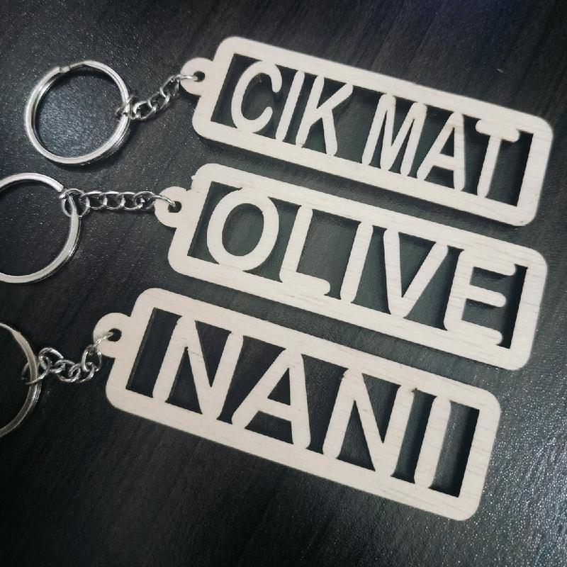 Keychain kayu custom nama/ Engrave keychain/ Gift - TikTok Shop Malaysia
