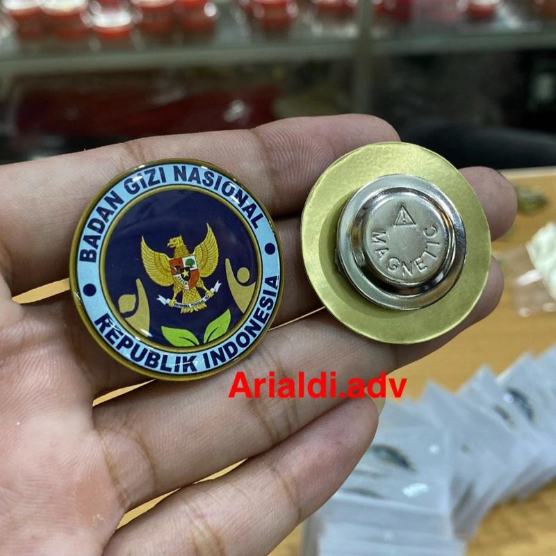 Pin BADAN GIZI NASIONAL kuningan dilapis resin magnet pin BGN RI ...
