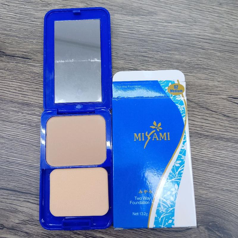 MIYAMI TWO WAY compact foundation powder 132g (midium kod2) - TikTok ...