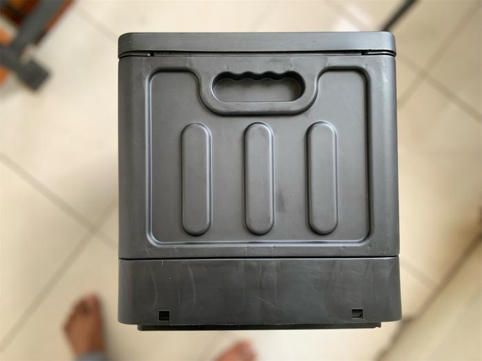 AOYAMA CONTAINER BOX PREMIUM / LEMARI KABINET 2 PINTU WARNA HITAM ...