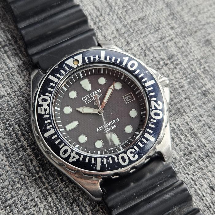 Jual CITIZEN Air Diver's black 200 meter E168-T005446 original strap ...