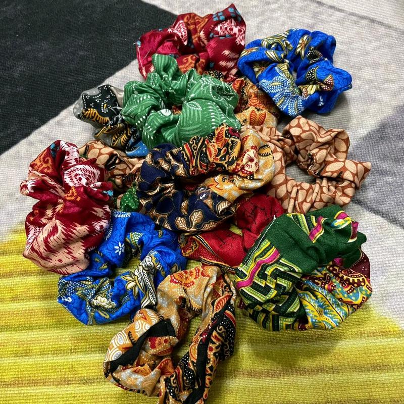Corak Batik Scrunchy Getah Ikat Rambut Cotton Budak-Budak Fabrik ...