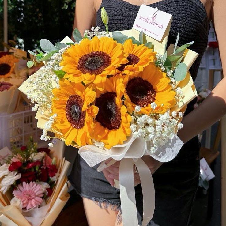 5 Sunflowers & Baby’s Breath Bouquet | Fresh Flower Bouquet - TikTok ...