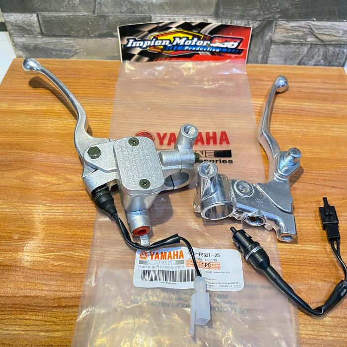 Jual Paket (silver) master rem depan assy + dudukan sepion handle ...