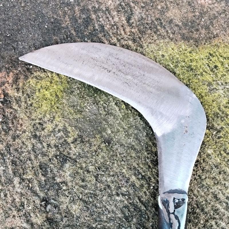 Parang/Arit Susruk Baja Alat Pemangkas/Babat/ Pemotong Rumpu - Shop ...