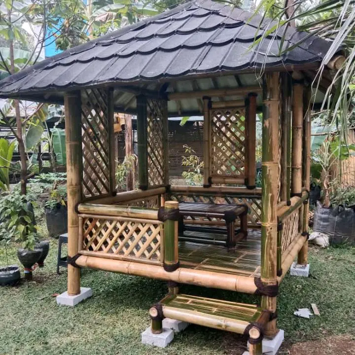 gazebo bambu,saung bambu gazebo dengan anyaman dinding bambu belah ...