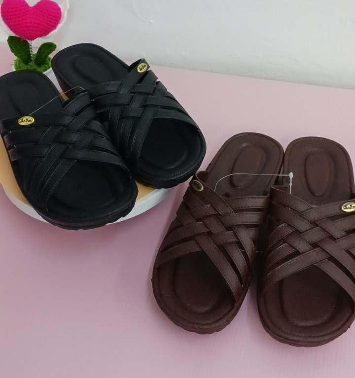 Selipar Getah Perempuan/ selipar getah tahan air - TikTok Shop Malaysia