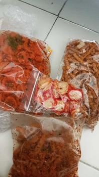 SOSRENG VIRAL 250 GR PEDAS DAUN JERUK SOSIS GORENG RENYAH snack - Shop ...