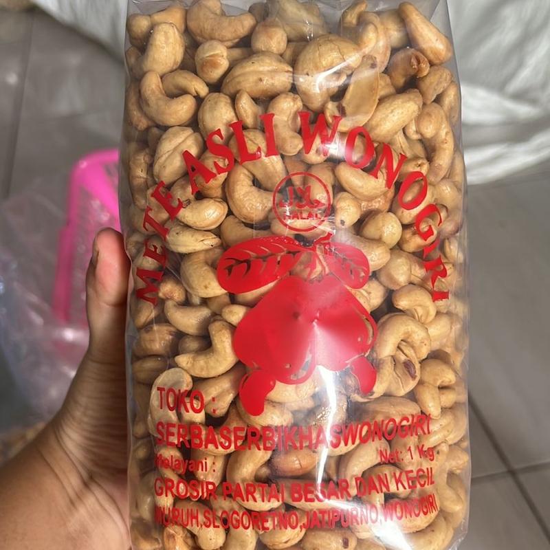 KACANG METE GORENG GURIH BAWANG 1KG mede Cemilan Snacks Food - Shop ...